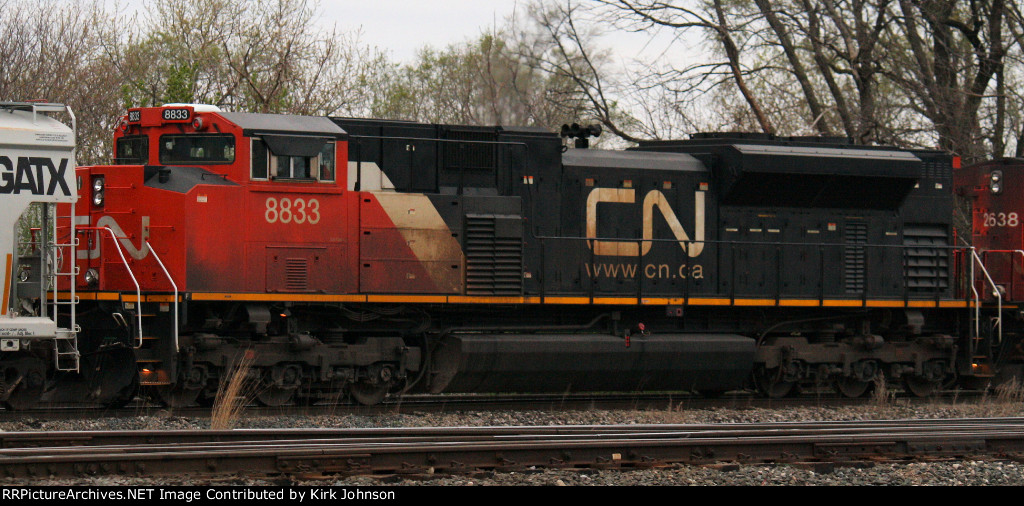 CN 8833